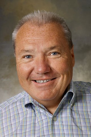 Costco discloses pay for CEO Craig Jelinek and his top executives ...