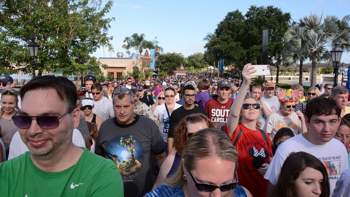 Orlando tourism reaches new visitation milestone in 2016 - Orlando ...