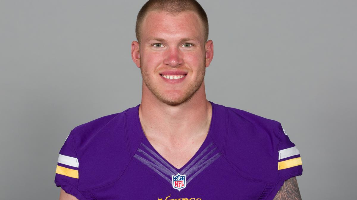 Former MN Vikings player Kyle Rudolph has sold his Lake Minnetonka home ...
