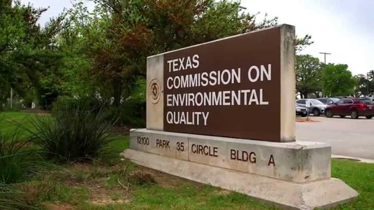 Gov. Greg Abbott appoints Bobby Janecka as new TCEQ commissioner - San ...