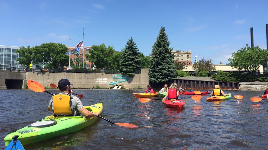 Milwaukee Kayak Co. adds Schlitz Park rental site along river ...