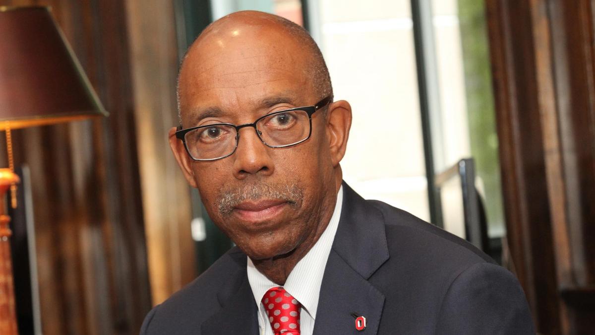 Ohio State's Michael Drake may run big college, but he’s still a doc at ...