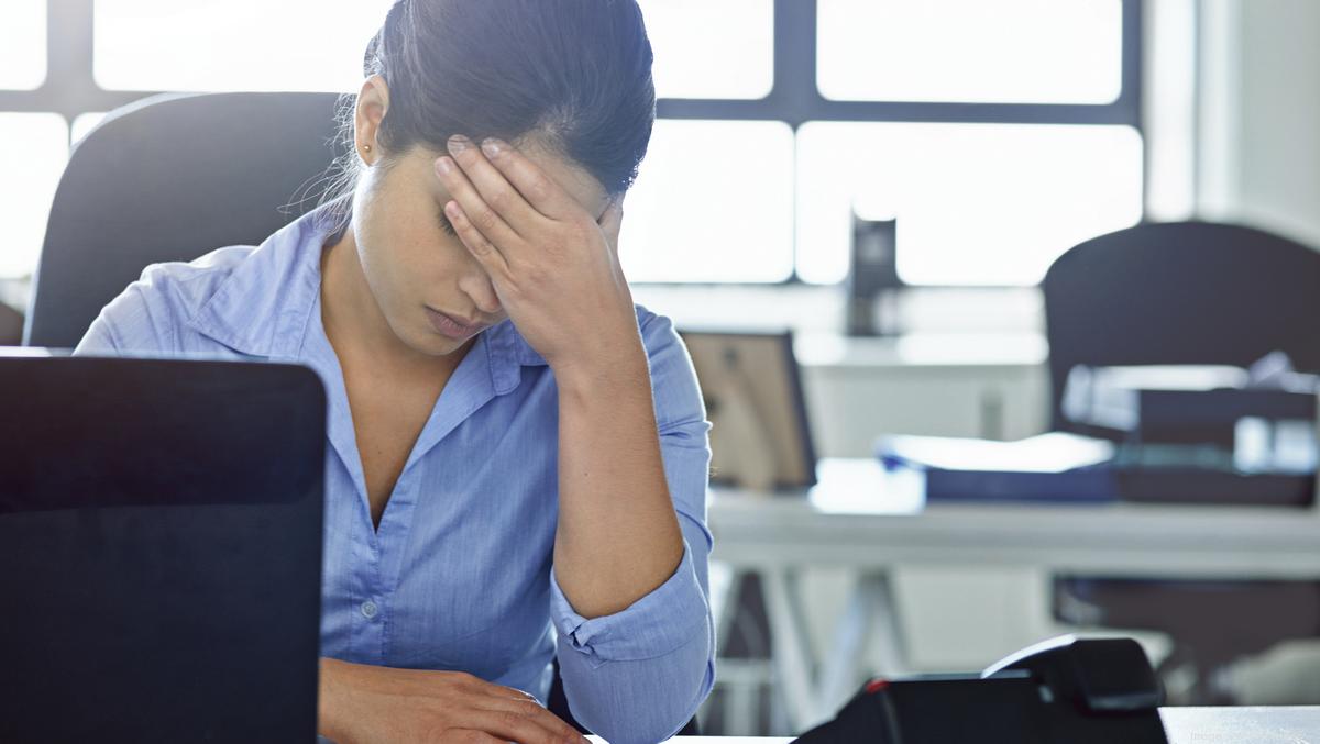 Management headaches: Q&A on declining performance, work hours, job ...