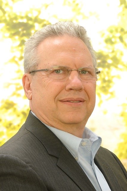 Dave Olson Headshot