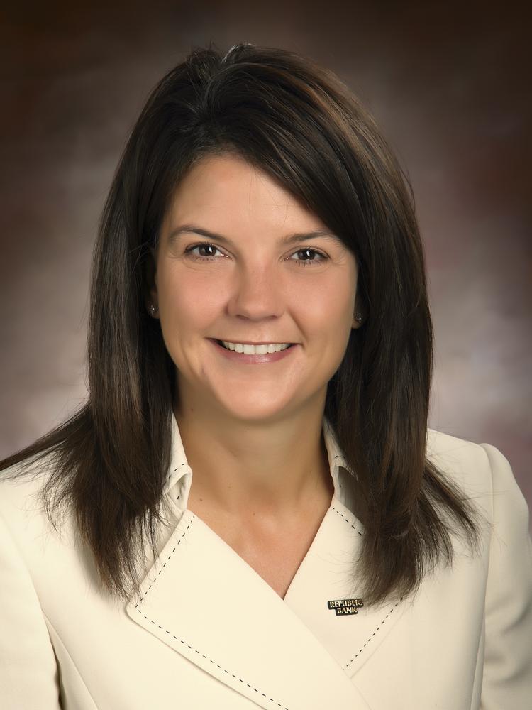 Lisa Butcher's Instagram, Twitter & Facebook on IDCrawl