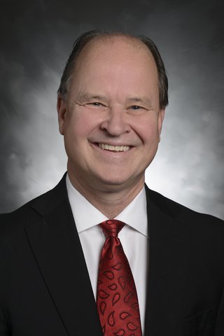 Stock Yards Bank CEO tops Louisville banker pay at $2.5M - Louisville ...