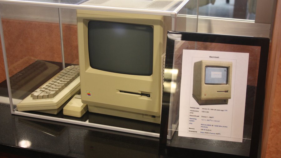 Atari, Apple IIe and more finds in Tampa company's 'museum' - Tampa Bay ...