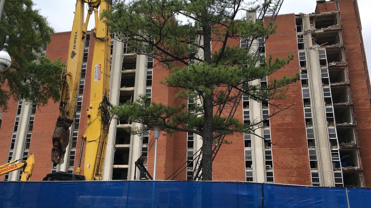 Demolition began on Richardson Towers at the University of Memphis ...
