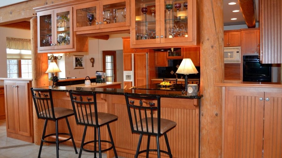 Open House: 'Stunning' timber home in Saukville takes you 'up north ...