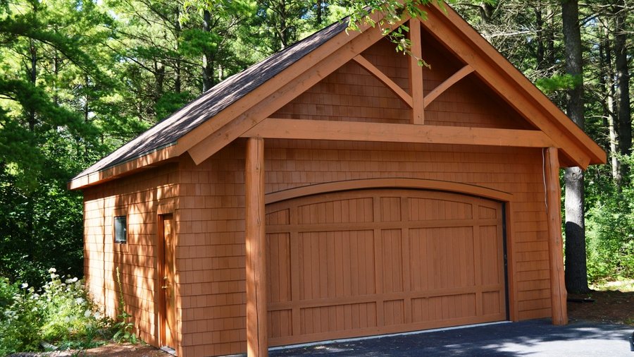 Open House: 'Stunning' timber home in Saukville takes you 'up north ...