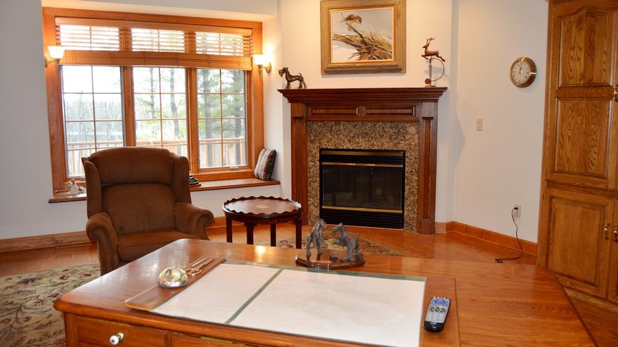 Open House: 'Stunning' timber home in Saukville takes you 'up north ...