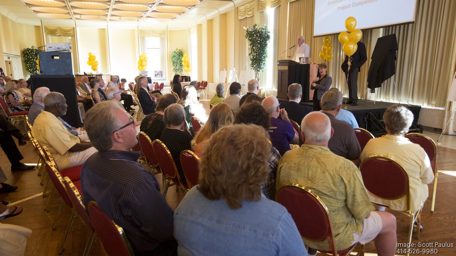 Former Mayor John Norquist, business leaders celebrate downtown ...