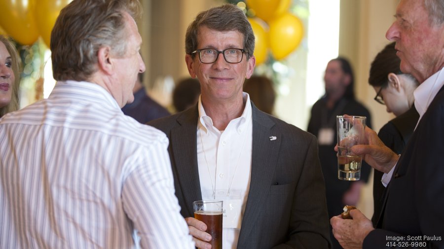 Former Mayor John Norquist, business leaders celebrate downtown ...