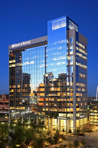 Hines, Estein & Associates sells One Victory Park to New York-based ...