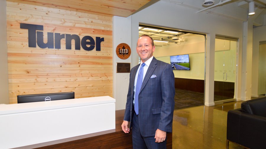Turner Construction’s ‘new’ downtown Cincinnati office: PHOTOS ...