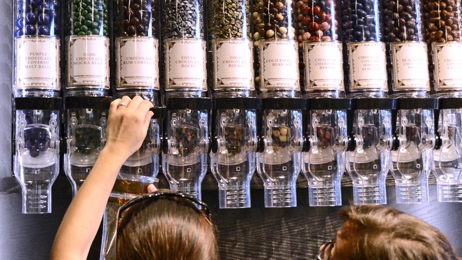 First look: CityWalk's Toothsome Chocolate Emporium & Savory Feast ...