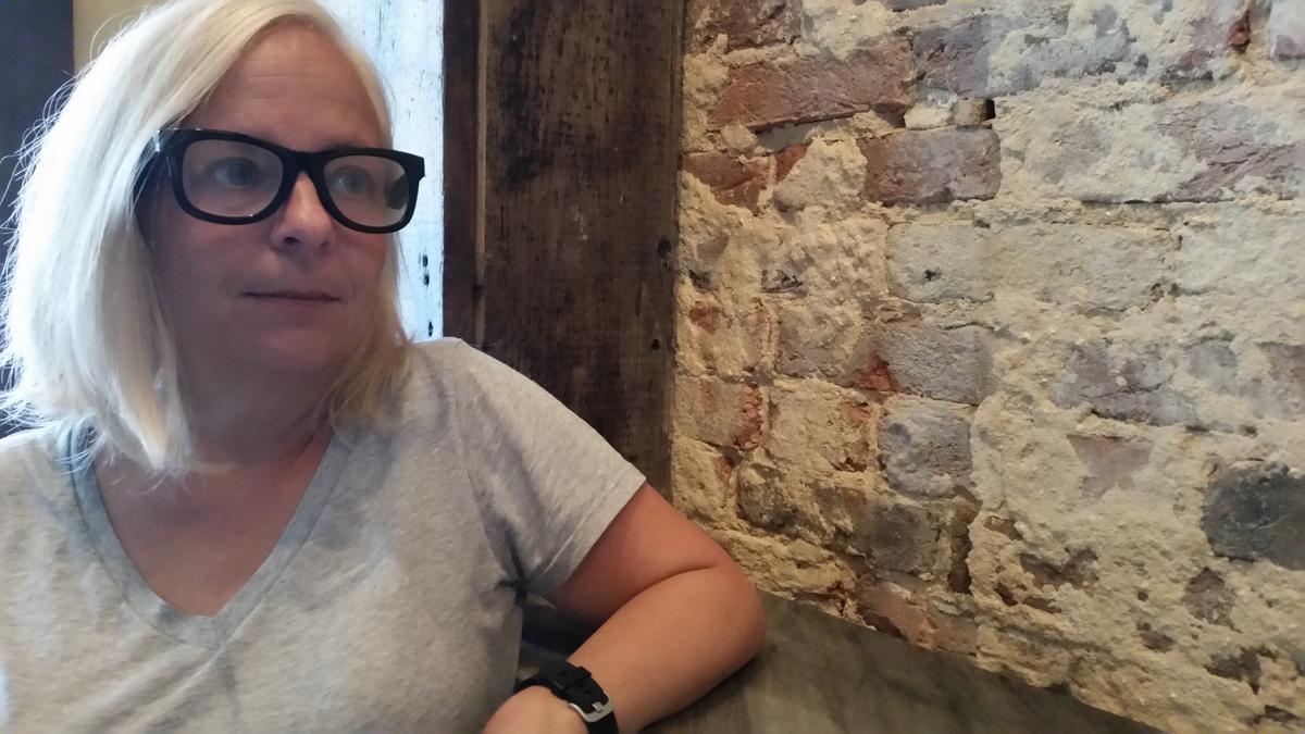 Carol Ott is trying to document the city’s 30,000 vacant buildings ...