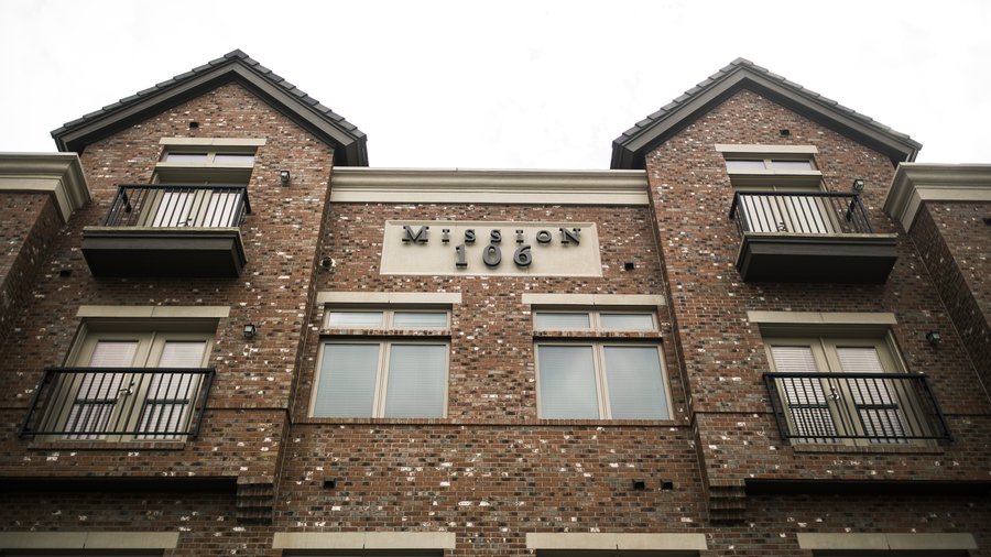 Mission 106 apartment owners sue The Weitz Co. over water damage ...