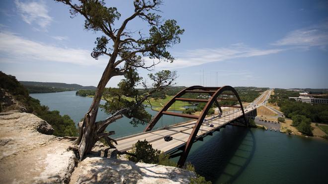 1-800 Contacts founder Jonathan Coon buys prized Lake Austin tract ...