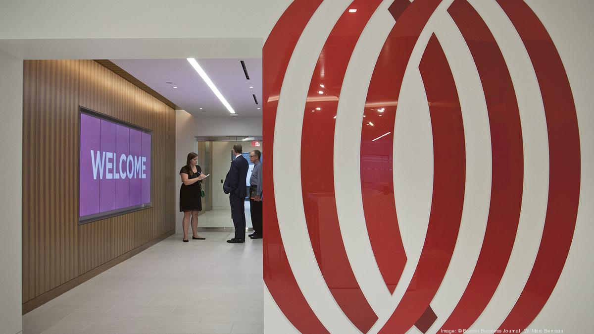 JLL closes $1.8B acquisition of rival HFF - Boston Business Journal