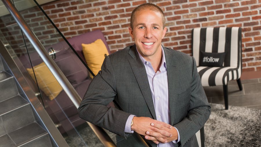 SimonCRE sells Five Guys, Dunkin Donuts center for $520 per foot ...