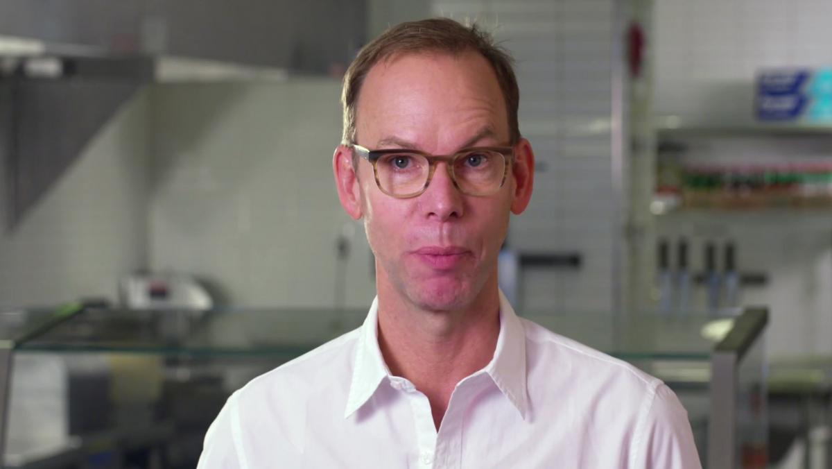 CEO Steve Ells says Chipotle now is the only major restaurant chain ...