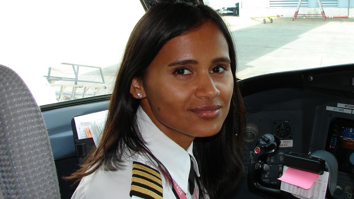 United Airlines going all out to honor girls (and women) in aviation ...
