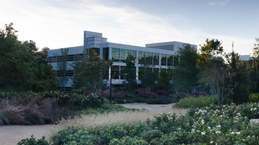 Fidelity Investments, amid 600-job expansion, shuffles Triangle ...