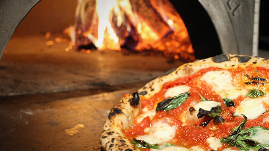 First look: Amalfi Pizza and Red Phone Booth (SLIDESHOW) - Atlanta ...
