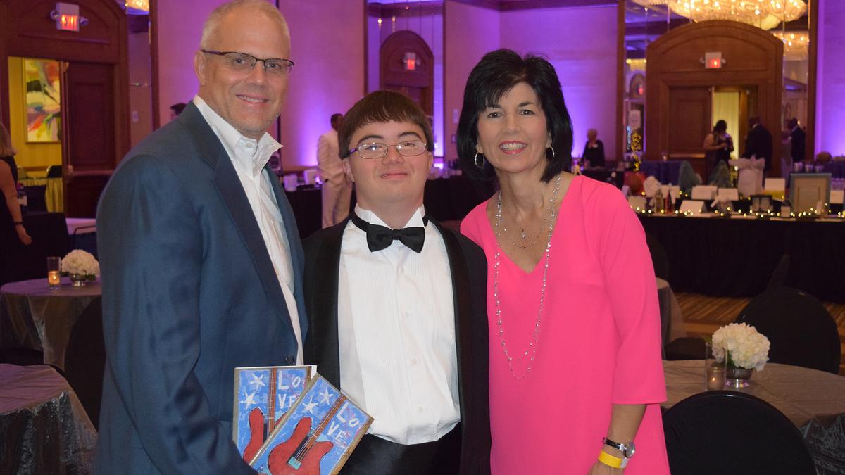 After Hours: New Sparkling Nights event shines light on SRVS - Memphis ...