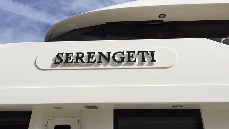 Serengeti yacht Seattle Lake Union