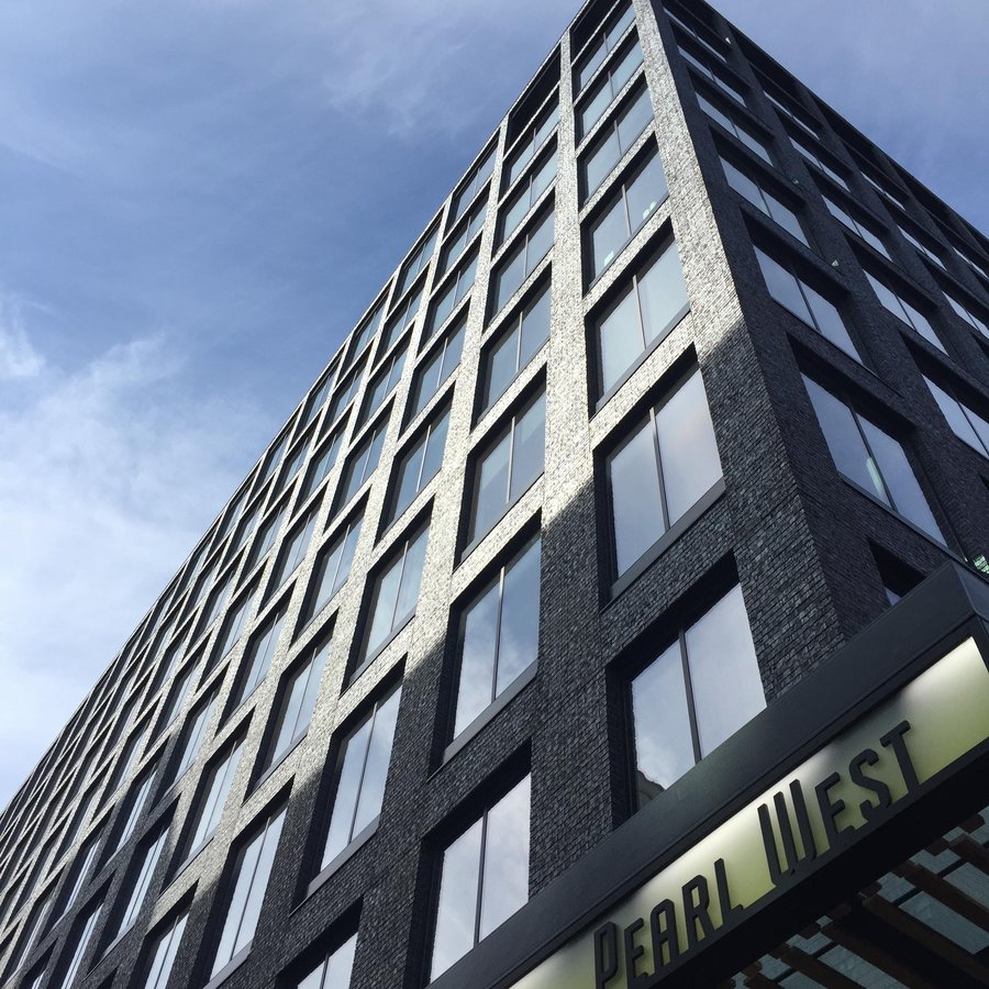 Howard S. Wright Cool Space 19