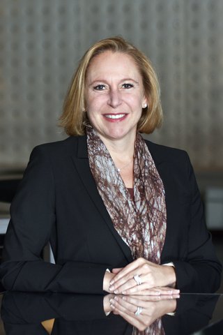 Kerr Deborah JLD 2333