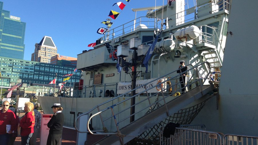 Thousands come to Baltimore to take in Maryland Fleet Week & Air Show ...