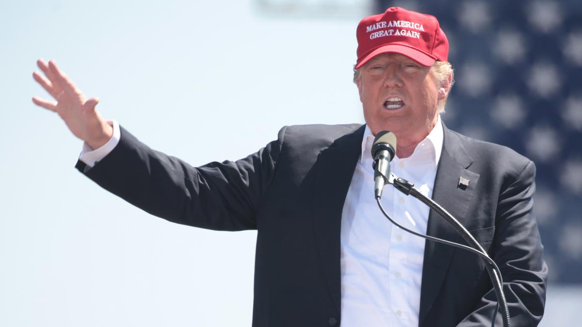 Why Trump keeps meeting with CEOs like AutoZone's Bill Rhodes ...