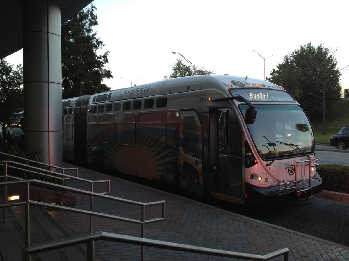 Are you a tech whiz? Lynx needs you to test on-demand bus service ...