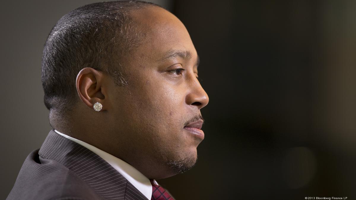 Daymond John of FUBU and Shark Tank on The Power of Broke - New York ...