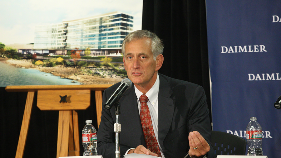 Daimler Mayor Hales new headquarters