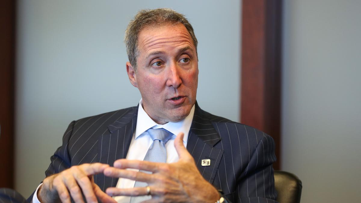 Fifth Third Bancorp (Nasdaq: FITB) wants more of Nashville's banking ...