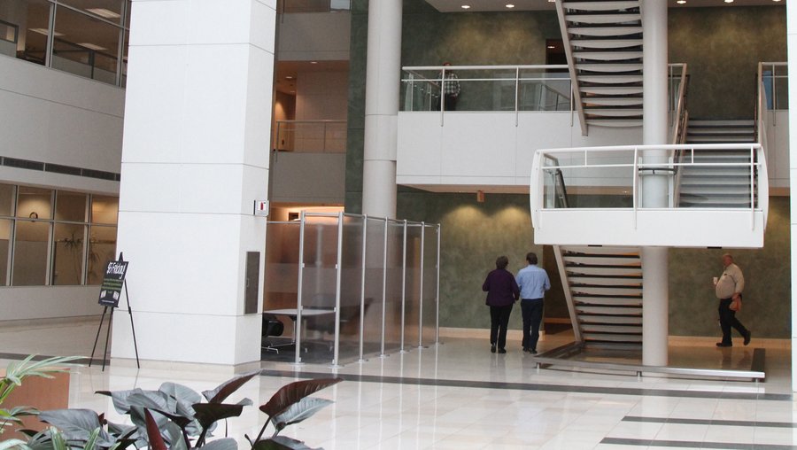 JPMorgan Chase’s sprawling McCoy Center at Polaris – SLIDESHOW ...