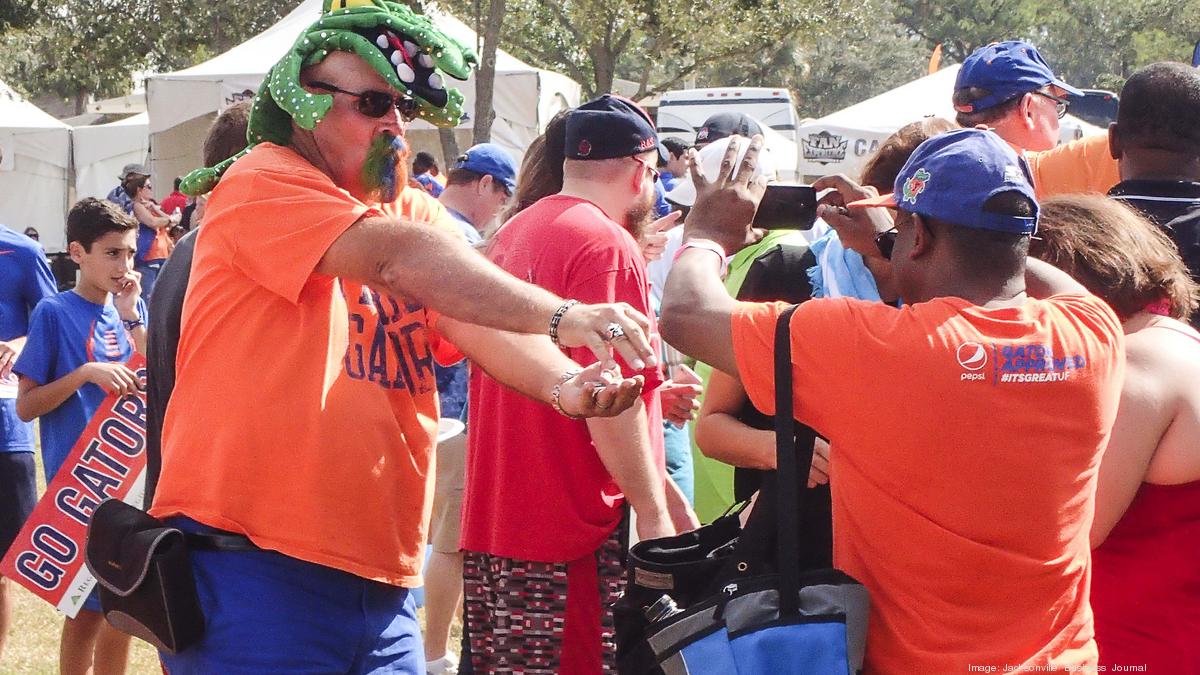 Tailgating, tradition and Tebow -- the scene around Florida-Georgia ...