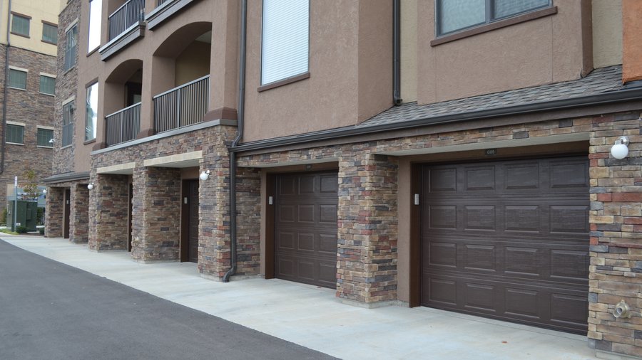 EdgeWater at City Center spills over with amenities in Lenexa [PHOTOS ...