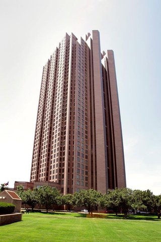 Cityplace Tower ownership gets $120M with plans to continue upgrades ...