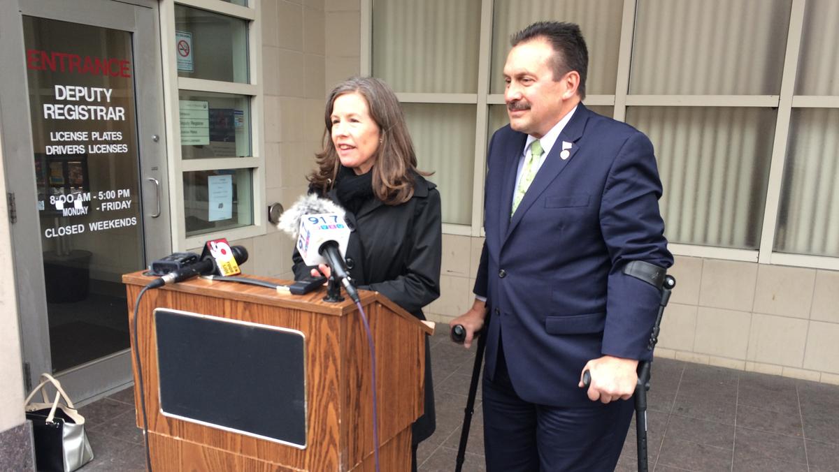 Portune wants a caretaker county budget until Driehaus is sworn in ...