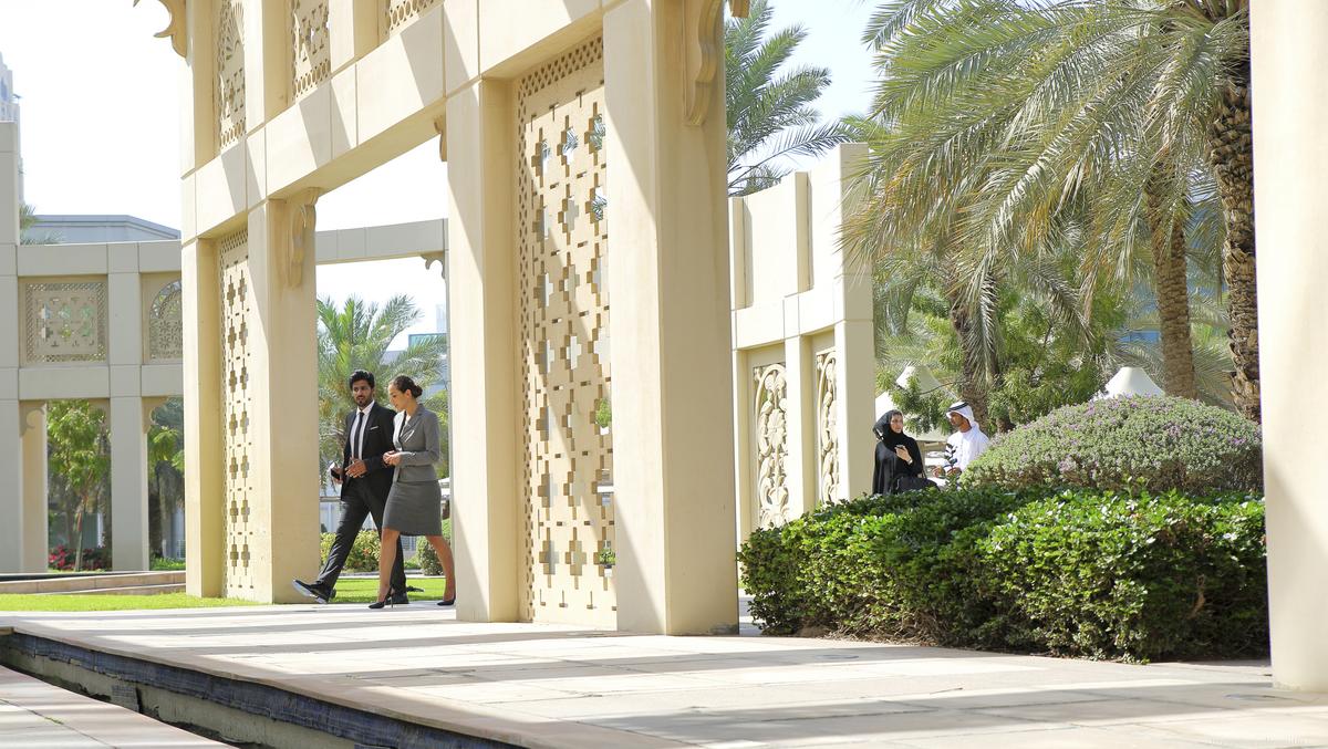 10 things to ask before... Choosing an executive retreat - The Business ...