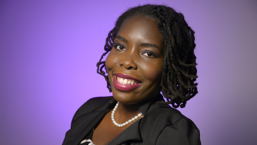 2016 40 Under 40: Flojaune Cofer, preconception health epidemiologist ...