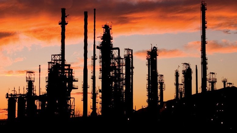 Tesoro now owns a refinery in Texas following $6.4 billion Western ...