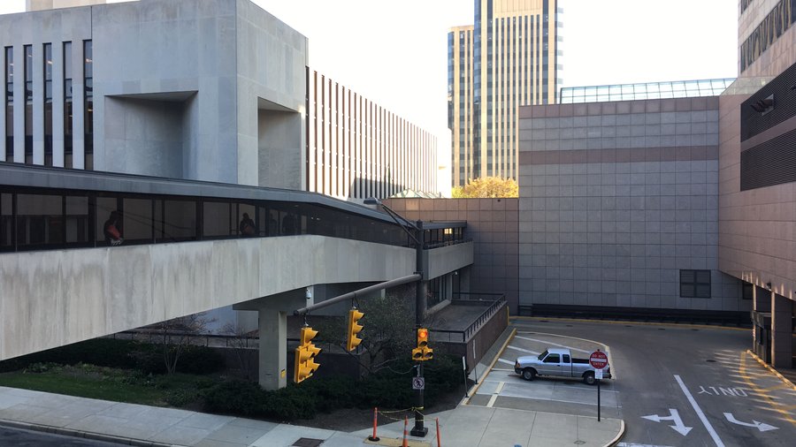 Nationwide Insurance's downtown Columbus HQ and skywalk getting a ...