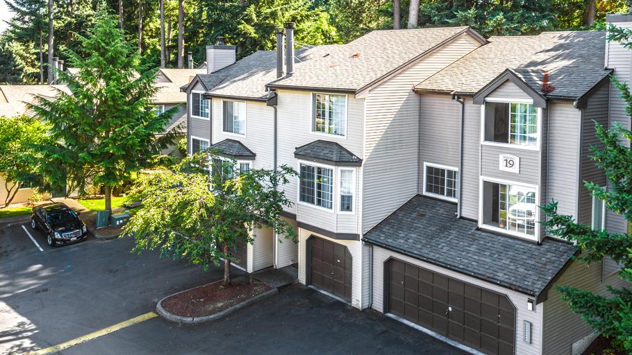 Another day brings another big suburban Seattle apartment sale - Puget ...