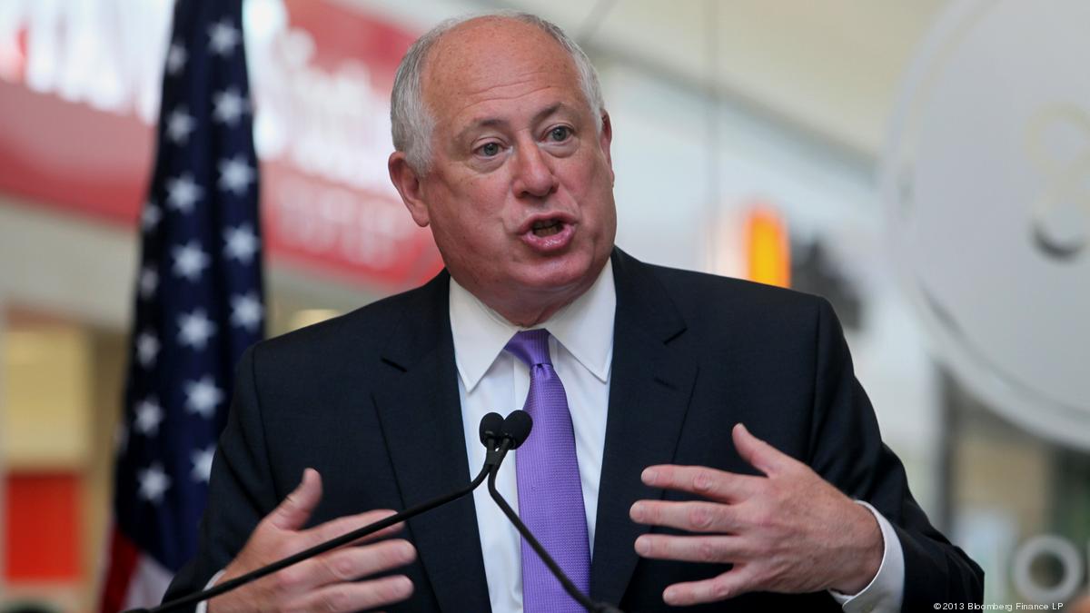 Gov. Pat Quinn signs anti-discrimination law for pregnant women ...